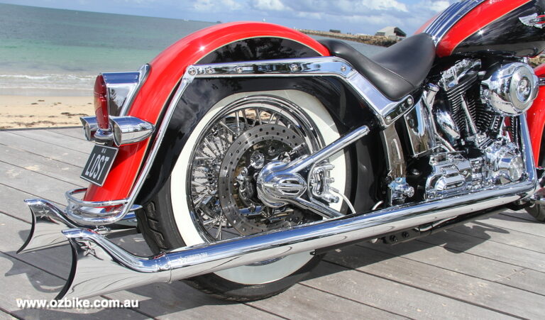 Harley-Davidson Mexican Low-Rider Deluxe & Chantel Honey